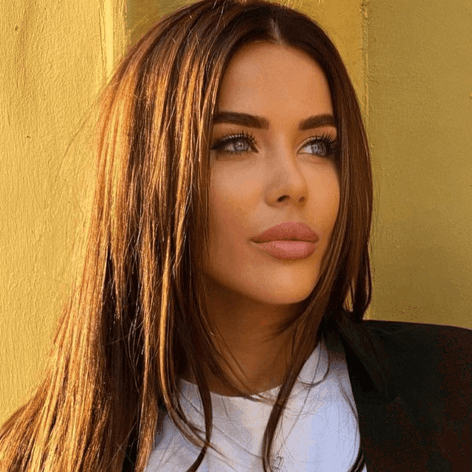 Sublaunch - Monetize your community in seconds.